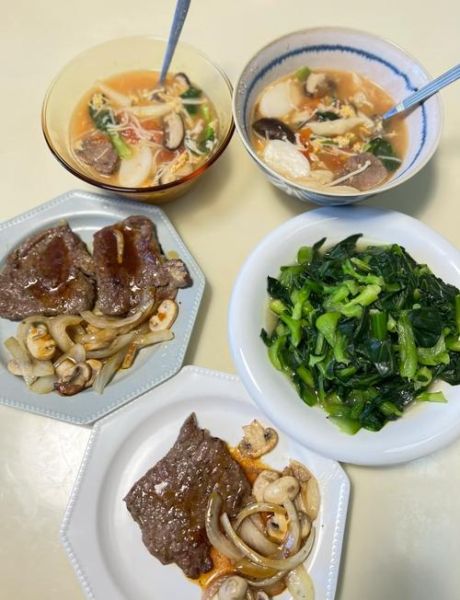 西红柿面疙瘩汤怎么做_面疙瘩汤的家常做法-第1张图片-山城妙识