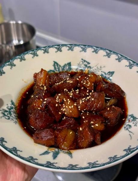 猪后腿肉适合做什么菜_家常做法大全-第1张图片-山城妙识 猪后腿肉适合做什么菜_家常做法大全-第1张图片-山城妙识