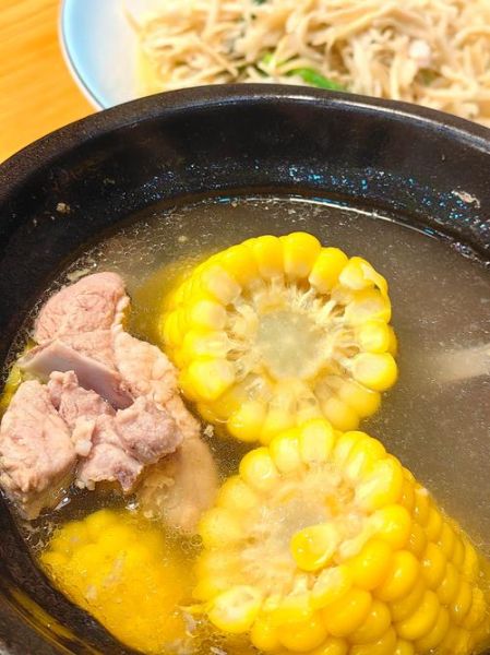 玉米排骨汤怎么炖好喝_玉米排骨汤需要焯水吗-第2张图片-山城妙识