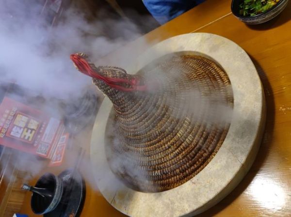 蒸汽石锅鱼怎么做_蒸汽石锅鱼用什么鱼最好-第3张图片-山城妙识 蒸汽石锅鱼怎么做_蒸汽石锅鱼用什么鱼最好-第3张图片-山城妙识