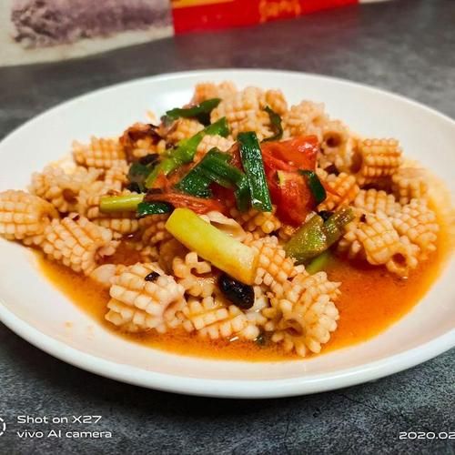 油爆鱿鱼卷怎么做_油爆鱿鱼卷焯水吗-第3张图片-山城妙识 油爆鱿鱼卷怎么做_油爆鱿鱼卷焯水吗-第3张图片-山城妙识