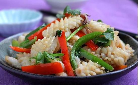 油爆鱿鱼卷怎么做_油爆鱿鱼卷焯水吗-第2张图片-山城妙识 油爆鱿鱼卷怎么做_油爆鱿鱼卷焯水吗-第2张图片-山城妙识