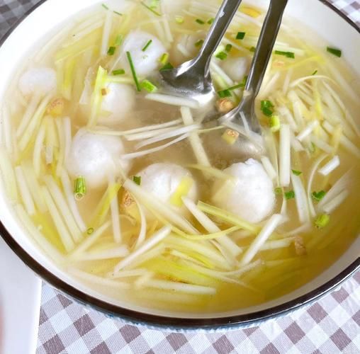 鲜竹笋汤怎么做_鲜竹笋汤去涩味窍门-第2张图片-山城妙识