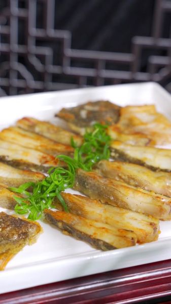 干炸香煎多宝鱼怎么做_多宝鱼外皮酥脆秘诀-第2张图片-山城妙识 干炸香煎多宝鱼怎么做_多宝鱼外皮酥脆秘诀-第2张图片-山城妙识