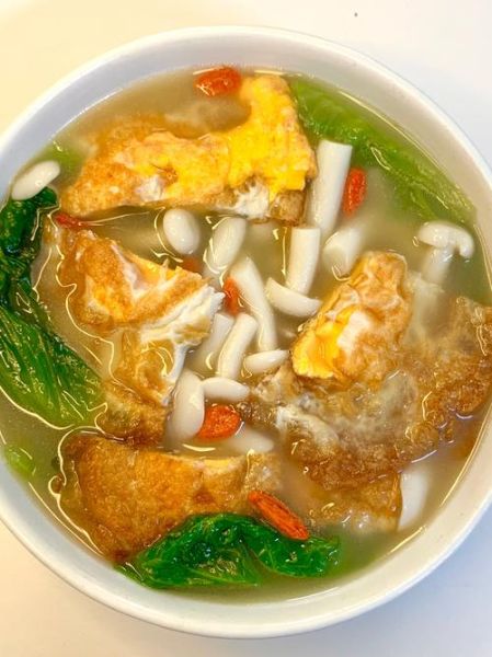 白玉菇烧什么汤最鲜_白玉菇汤怎么做好喝-第1张图片-山城妙识