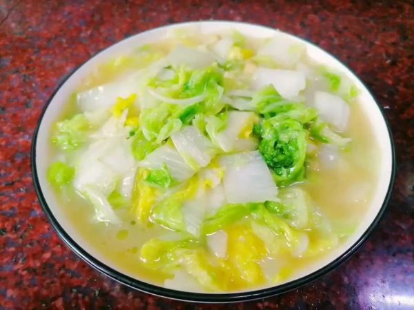 炝炒大白菜怎么做_炝炒大白菜用不用焯水-第1张图片-山城妙识