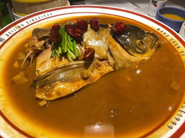 鱼头泡饼的鱼头是什么鱼_用什么鱼头最好吃-第2张图片-山城妙识 鱼头泡饼的鱼头是什么鱼_用什么鱼头最好吃-第2张图片-山城妙识