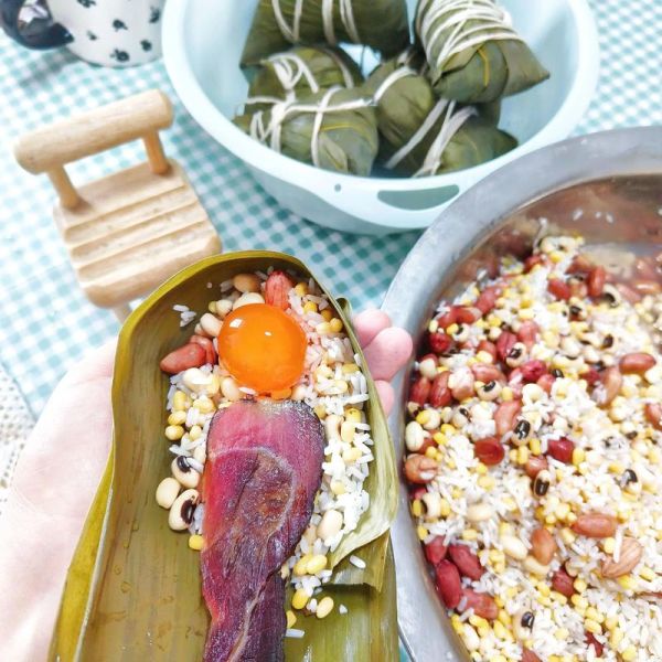 腊肉粽子怎么包好吃_腊肉粽子配料窍门-第3张图片-山城妙识
