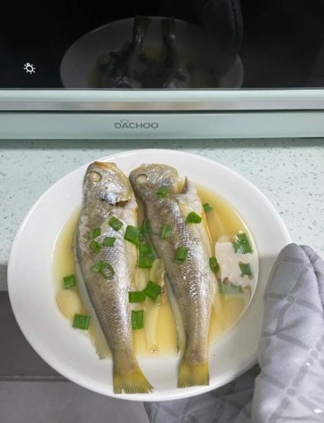 清蒸小黄鱼怎么做_清蒸小黄鱼不腥的窍门-第1张图片-山城妙识