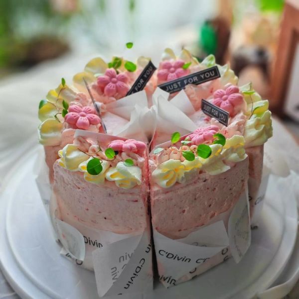 奶油生日蛋糕图片_如何拍出高级感-第2张图片-山城妙识