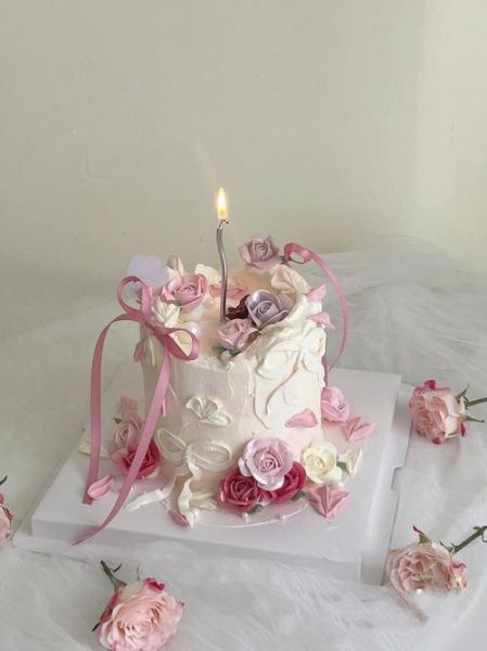 奶油生日蛋糕图片_如何拍出高级感-第1张图片-山城妙识