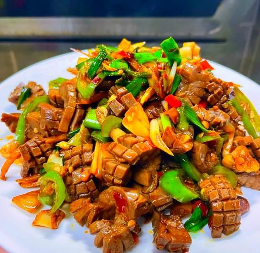 爆炒腰花怎么切_爆炒腰花切法图解-第1张图片-山城妙识 爆炒腰花怎么切_爆炒腰花切法图解-第1张图片-山城妙识