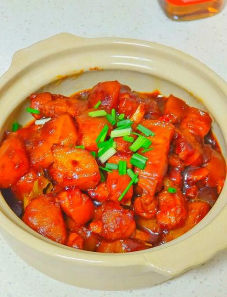 五花肉烧土豆怎么做_五花肉烧土豆先炒还是先炖-第3张图片-山城妙识 五花肉烧土豆怎么做_五花肉烧土豆先炒还是先炖-第3张图片-山城妙识