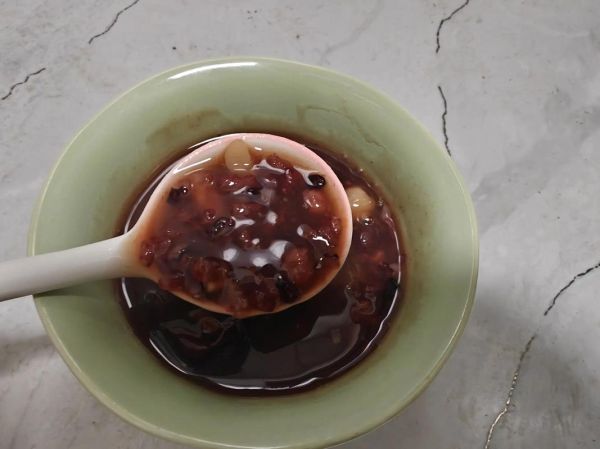 八宝粥是哪八宝_正宗配方有哪些-第2张图片-山城妙识