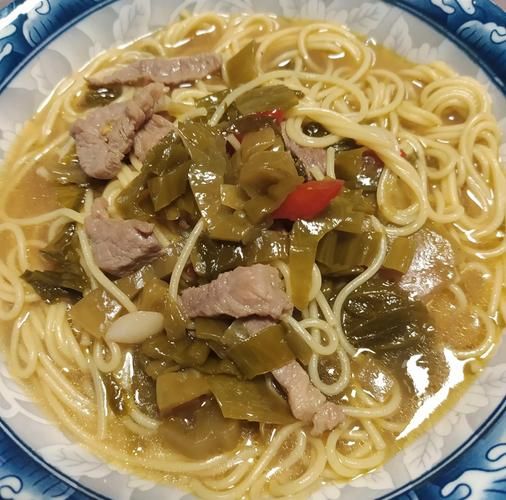 肉炒面条怎么做好吃_家常肉炒面条做法-第2张图片-山城妙识