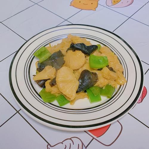 素炒猴头菇怎么做好吃_猴头菇去苦味技巧-第2张图片-山城妙识