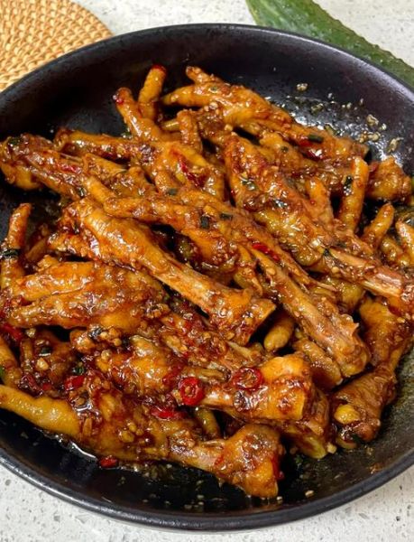 红烧鸡爪怎么做好吃_家常红烧鸡爪做法步骤-第1张图片-山城妙识