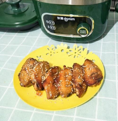 自制烤鸡翅怎么做_烤鸡翅腌制多久入味-第3张图片-山城妙识 自制烤鸡翅怎么做_烤鸡翅腌制多久入味-第3张图片-山城妙识