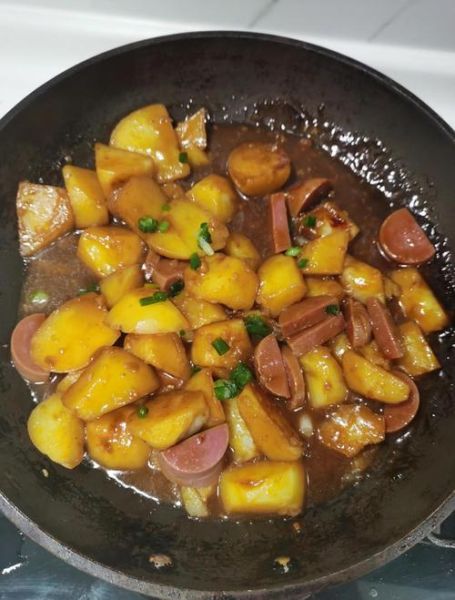 红烧土豆怎么做_红烧土豆的家常做法-第1张图片-山城妙识