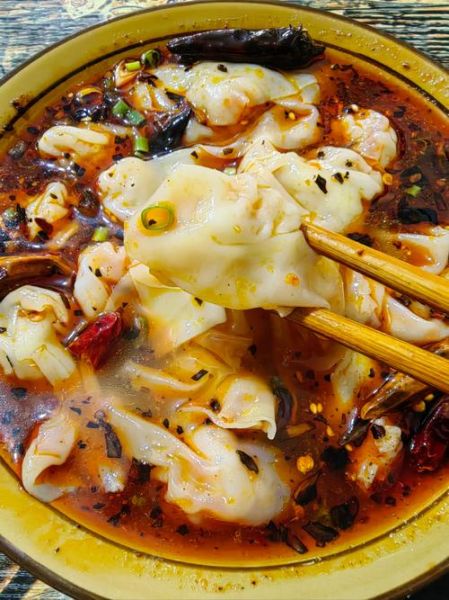 抄手煮多久_抄手煮几分钟才熟-第1张图片-山城妙识 抄手煮多久_抄手煮几分钟才熟-第1张图片-山城妙识