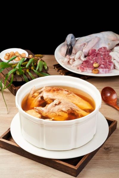 夏季炖鸭子怎么做_夏天炖鸭汤放什么食材-第2张图片-山城妙识 夏季炖鸭子怎么做_夏天炖鸭汤放什么食材-第2张图片-山城妙识
