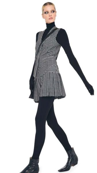 how_to_wear_mini_skirt_in_winter_what_to_pair_with_mini_skirt-第3张图片-山城妙识