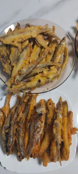 小鱼怎么炸到鱼刺酥脆_炸小鱼不扎喉咙的做法-第3张图片-山城妙识
