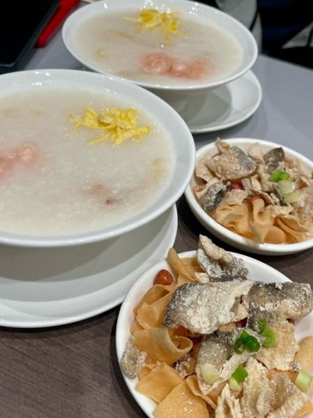 艇仔粥为什么叫艇仔粥_艇仔粥名字的由来-第1张图片-山城妙识