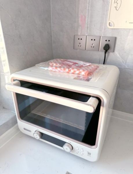 烤箱第一次空烤有异味_烤箱第一次空烤会不会爆炸-第1张图片-山城妙识