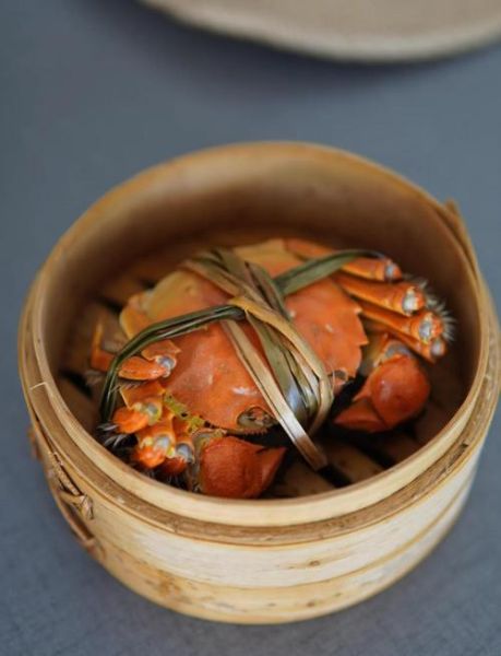 螃蟹蒸几分钟熟最好吃_冷水还是热水下锅-第1张图片-山城妙识