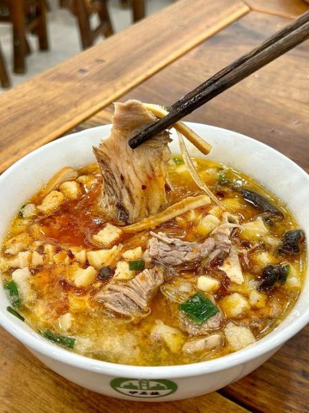 羊肉泡馍的来历_羊肉泡馍起源于哪个朝代-第2张图片-山城妙识