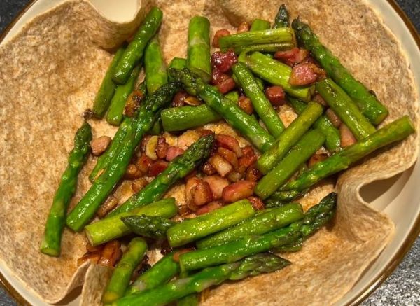 芦笋炒肉丝怎么炒好吃_芦笋炒肉丝家常做法-第2张图片-山城妙识