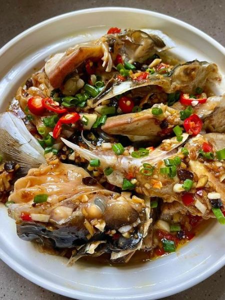 清蒸鱼头怎么做_清蒸鱼头做法大全-第1张图片-山城妙识