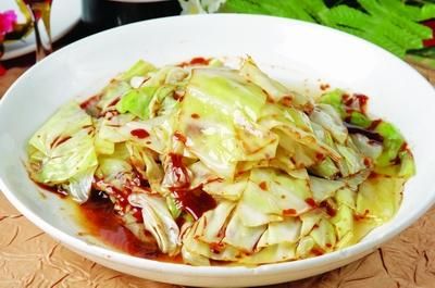 酱爆洋白菜怎么做_酱爆洋白菜热量高吗-第2张图片-山城妙识