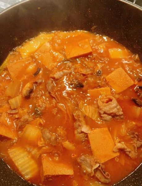 泡菜锅的家常做法_泡菜锅怎么做才好吃-第3张图片-山城妙识