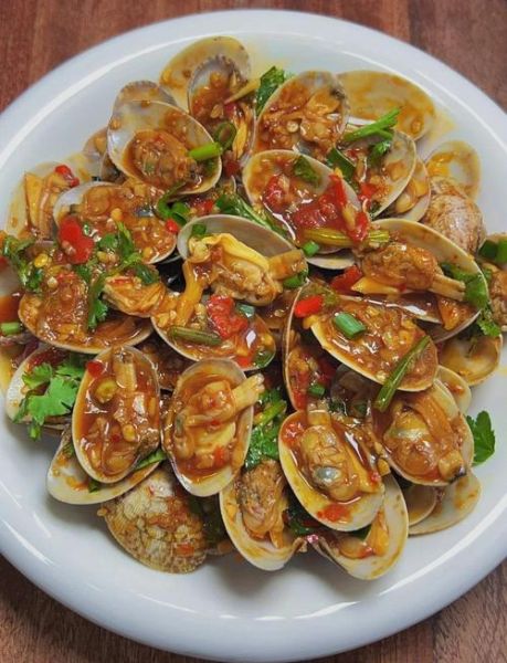 蒜蓉炒花甲怎么做_蒜蓉炒花甲要不要焯水-第1张图片-山城妙识