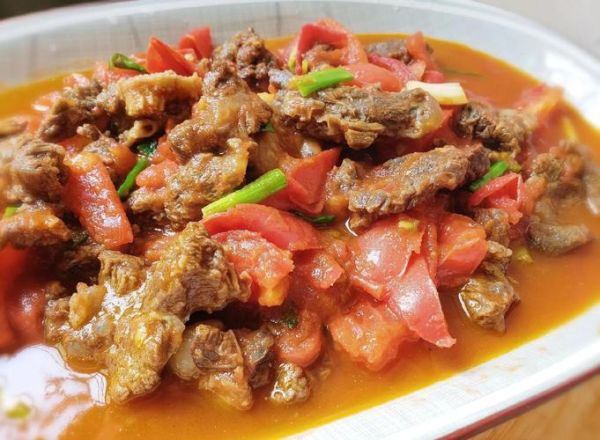 西红柿炖牛肉怎么做最正宗_西红柿炖牛肉的家常做法-第1张图片-山城妙识 西红柿炖牛肉怎么做最正宗_西红柿炖牛肉的家常做法-第1张图片-山城妙识