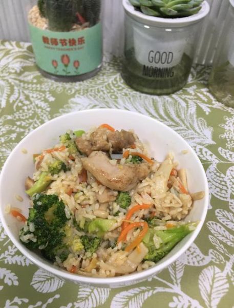 台湾麻油鸡饭做法_麻油鸡饭用什么米最好-第1张图片-山城妙识