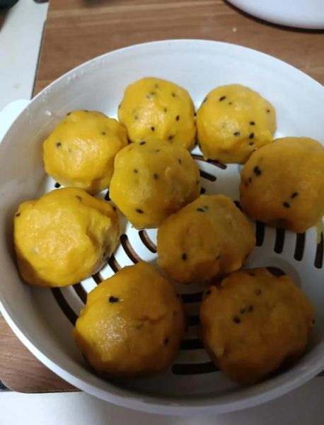 窝头怎么做好吃_玉米面窝头做法大全-第1张图片-山城妙识