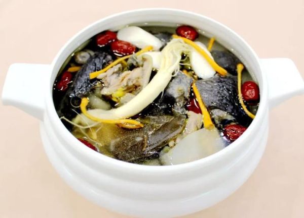 甲鱼煲汤放什么材料_甲鱼汤怎么炖最补-第2张图片-山城妙识 甲鱼煲汤放什么材料_甲鱼汤怎么炖最补-第2张图片-山城妙识