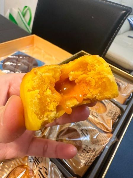 奶黄月饼热量高吗_奶黄月饼减肥能吃吗-第1张图片-山城妙识 奶黄月饼热量高吗_奶黄月饼减肥能吃吗-第1张图片-山城妙识