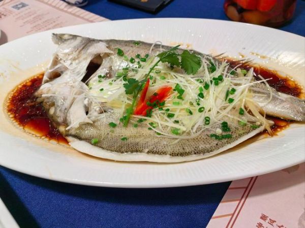 海鲈鱼怎么烧_清蒸还是红烧好吃-第2张图片-山城妙识