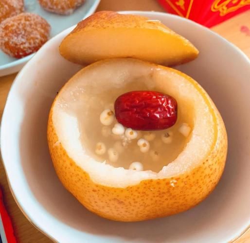 梨子怎么做止咳化痰效果好_蒸梨川贝还是冰糖雪梨-第1张图片-山城妙识