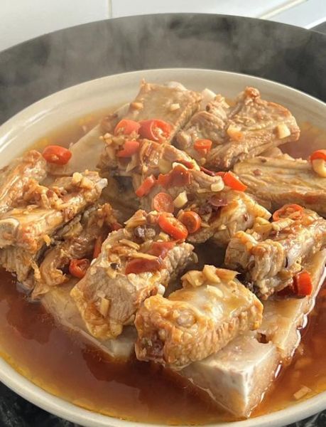 芋头蒸排骨怎么做_清蒸芋头蒸排骨要多久-第2张图片-山城妙识