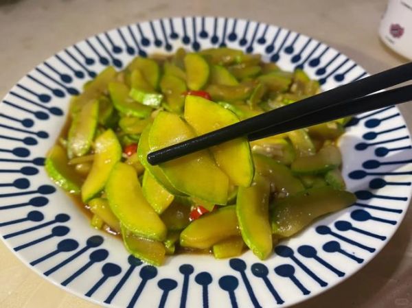 茭瓜怎么炒好吃_茭瓜的家常做法-第1张图片-山城妙识