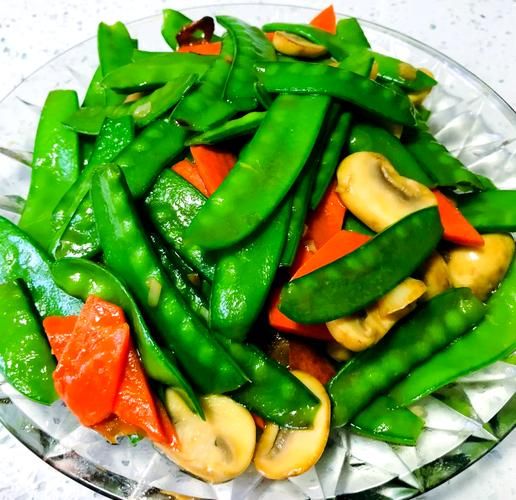 荷兰豆配什么菜炒好吃_荷兰豆炒什么最下饭-第1张图片-山城妙识