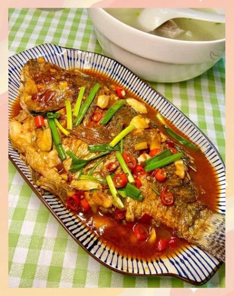 红烧草混鱼怎么做好吃_红烧草混鱼的家常做法-第3张图片-山城妙识