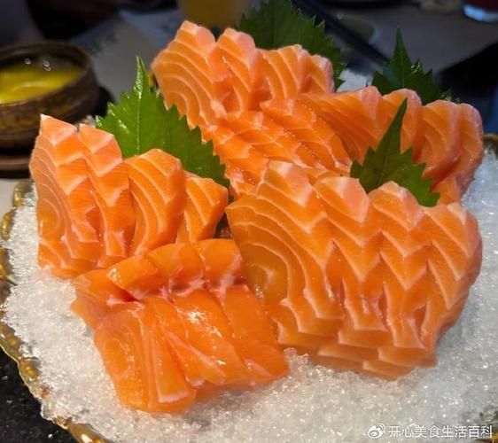 鲷鱼贵还是三文鱼贵_哪个更贵-第3张图片-山城妙识