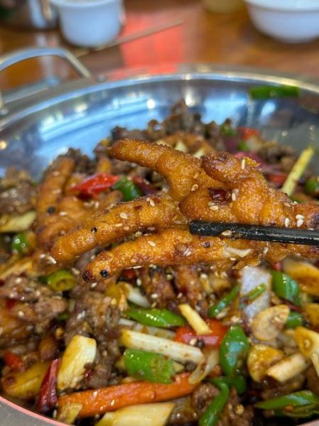 干锅鸡腿怎么做好吃_干锅鸡腿的家常做法-第1张图片-山城妙识