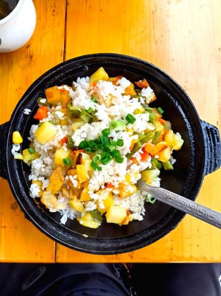 土家洋芋饭加盟多少钱_土家洋芋饭加盟靠谱吗-第3张图片-山城妙识